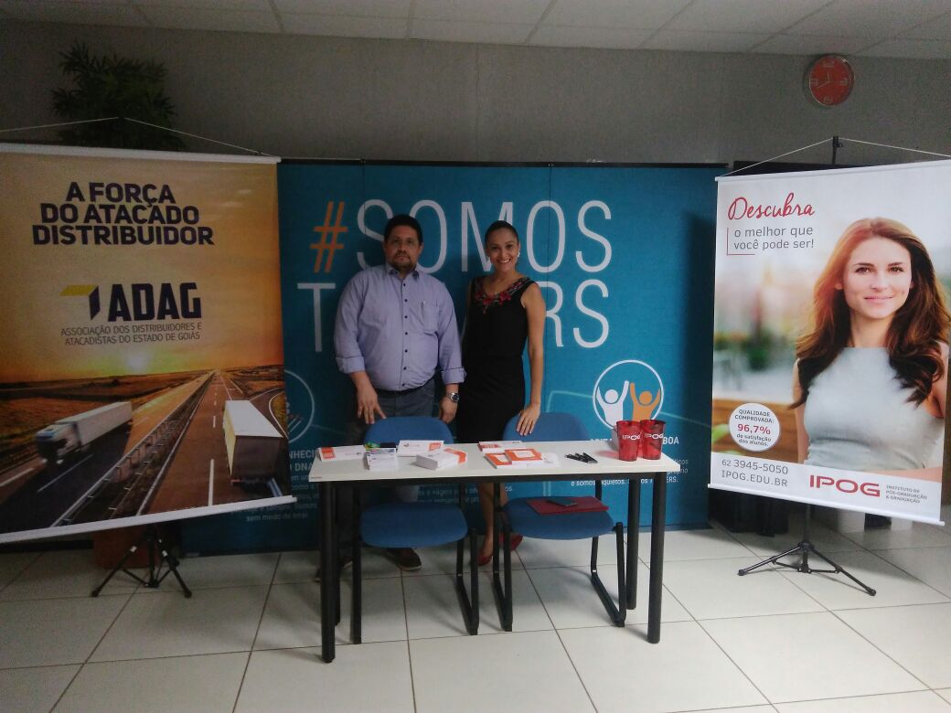 ADAG e IPOG fazem divulgação de parcerias e cursos em evento realizado ...